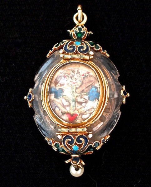 Rowan and Rowan : Renaissance pendant