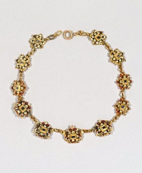 Rowan and Rowan : Renaissance necklace