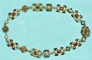 Rowan and Rowan : Renaissance necklace